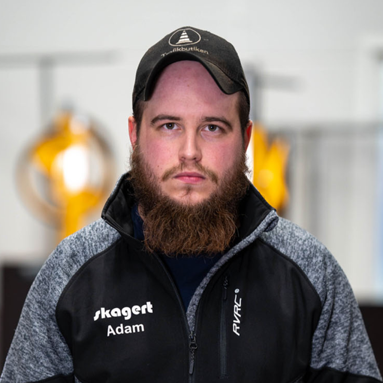 Kontakt - Skagert Byggmaskiner