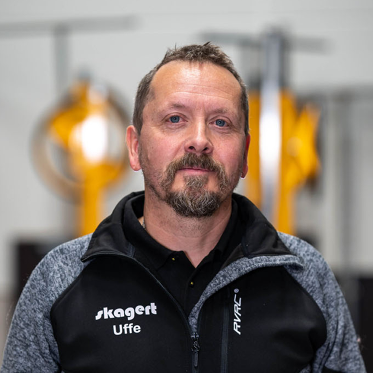 Kontakt - Skagert Byggmaskiner